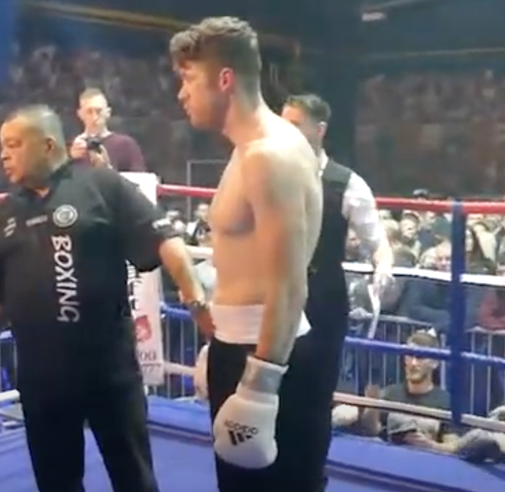 Mike McCluskey – UKWCB UK White Collar Boxing